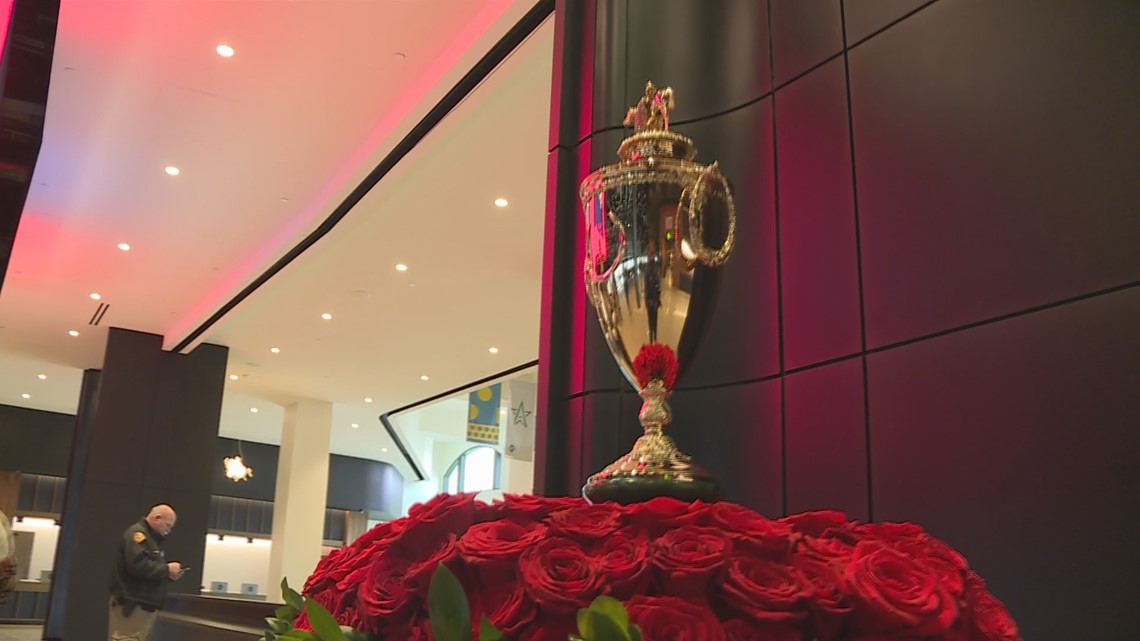 Churchill Downs unveils gorgeous, handcrafted trophy for winner of ...