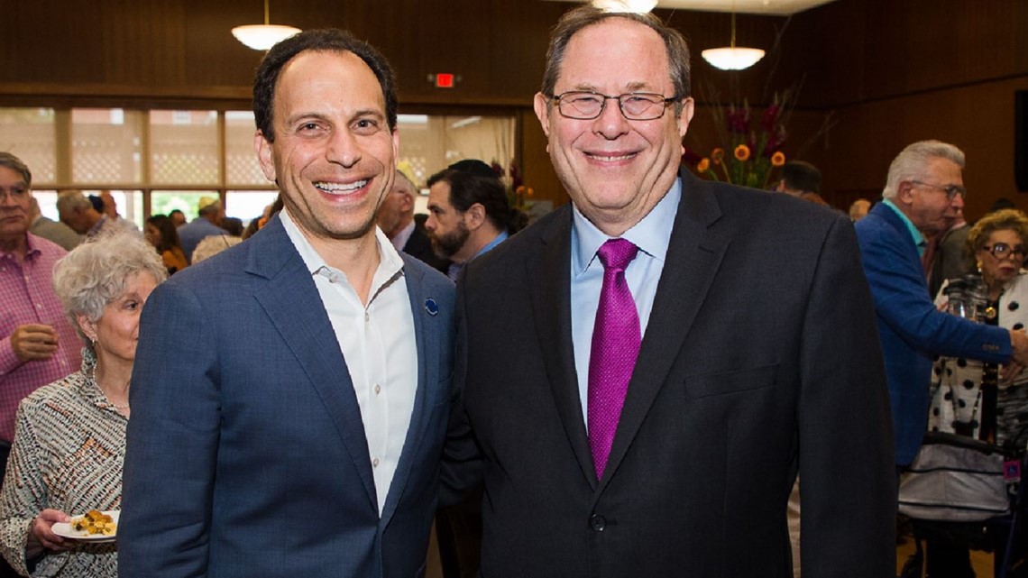 Louisville mayor celebrates Kentucky's longest serving rabbi | whas11.com