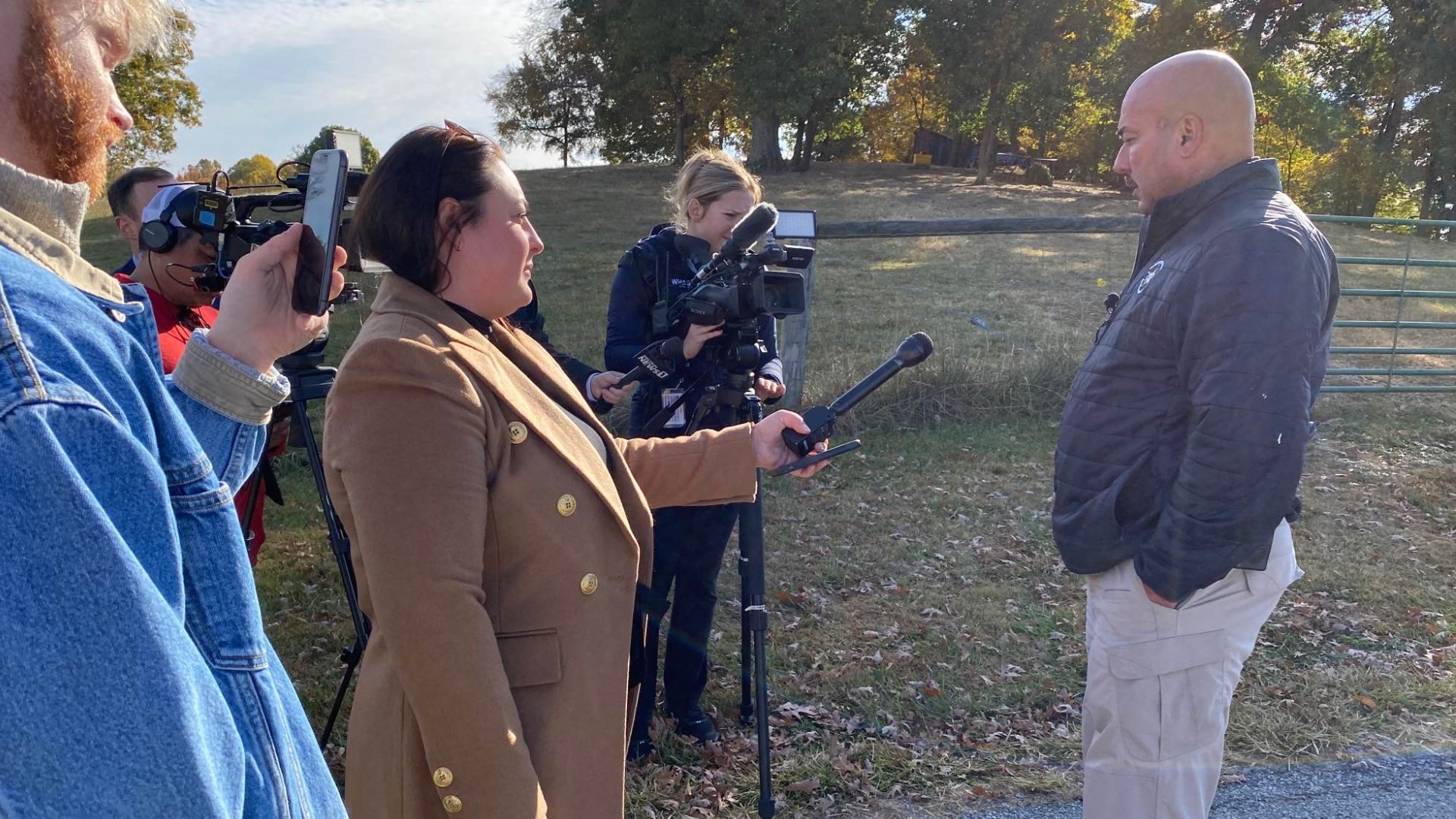 FBI extends search for Crystal Rogers on Bardstown farm | whas11.com