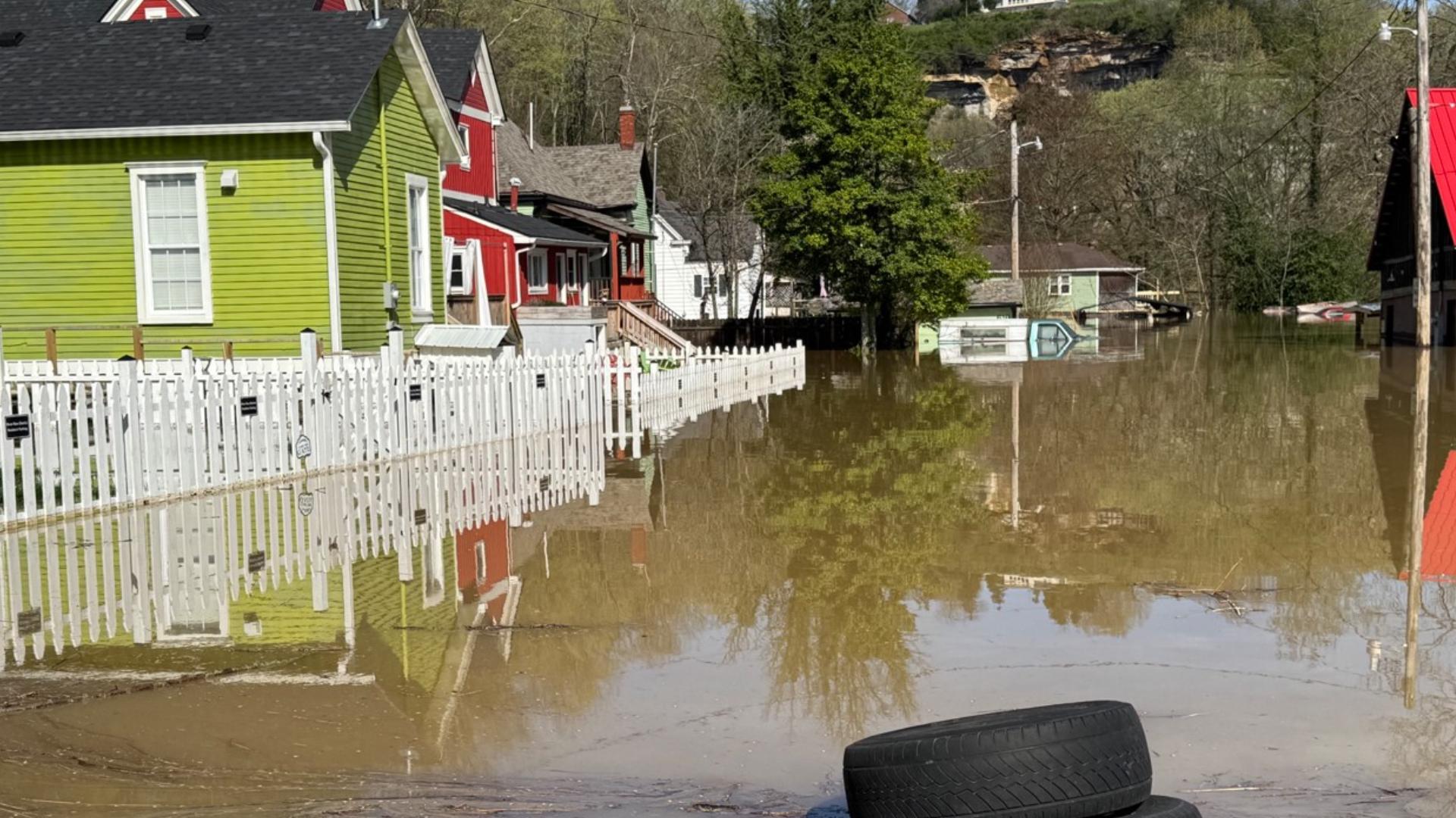 Several Kentucky counties underwater after deadly flooding | PHOTOS ...