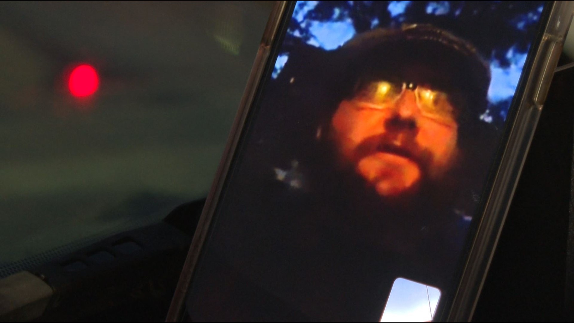 Community comes to aid for co-workers injured in separate crashes ...