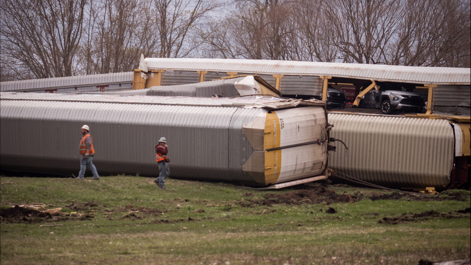 Train derailment in Kentucky; KSP investigating | whas11.com