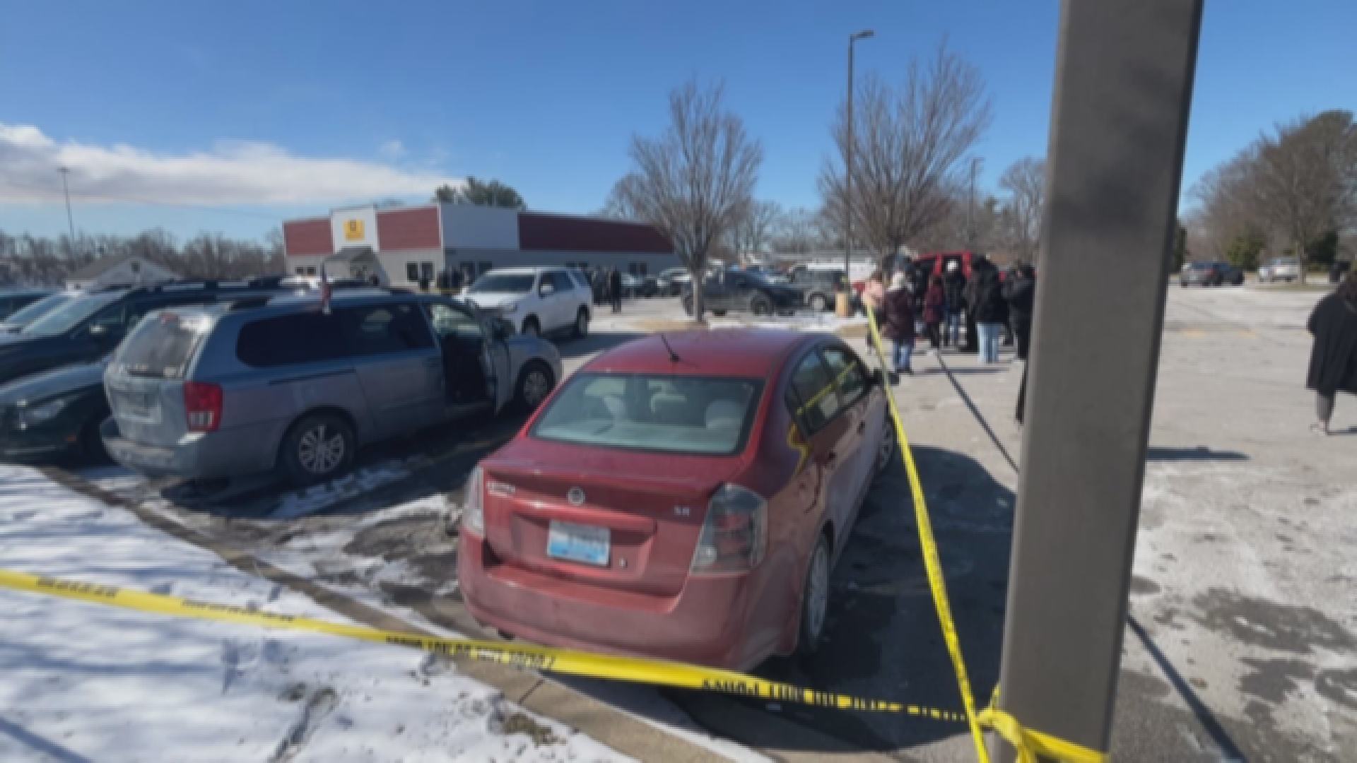 3 dead after shooting outside Louisville driver's license office ...