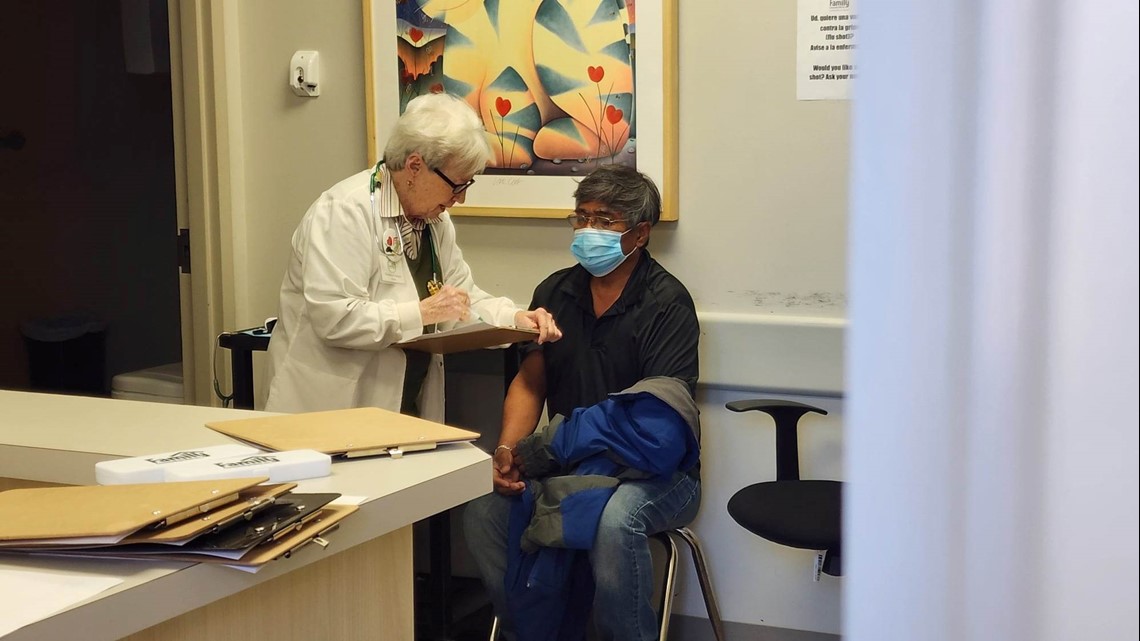 Family Community Clinic offers free healthcare to uninsured | whas11.com