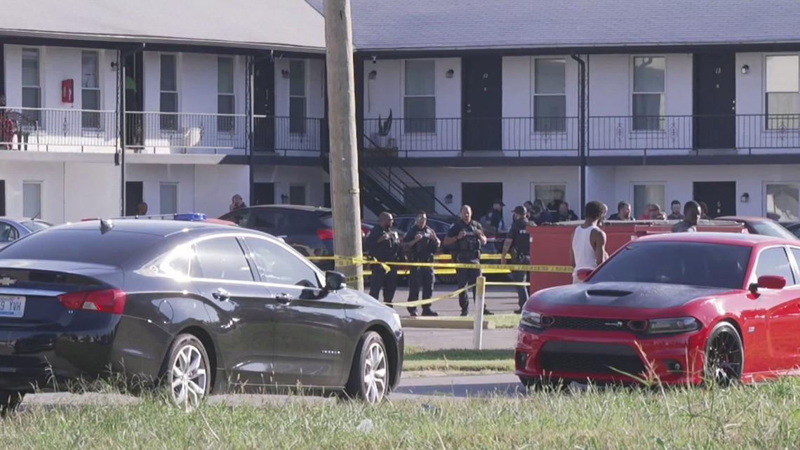LMPD investigating fatal St. Denis neighborhood shooting | whas11.com