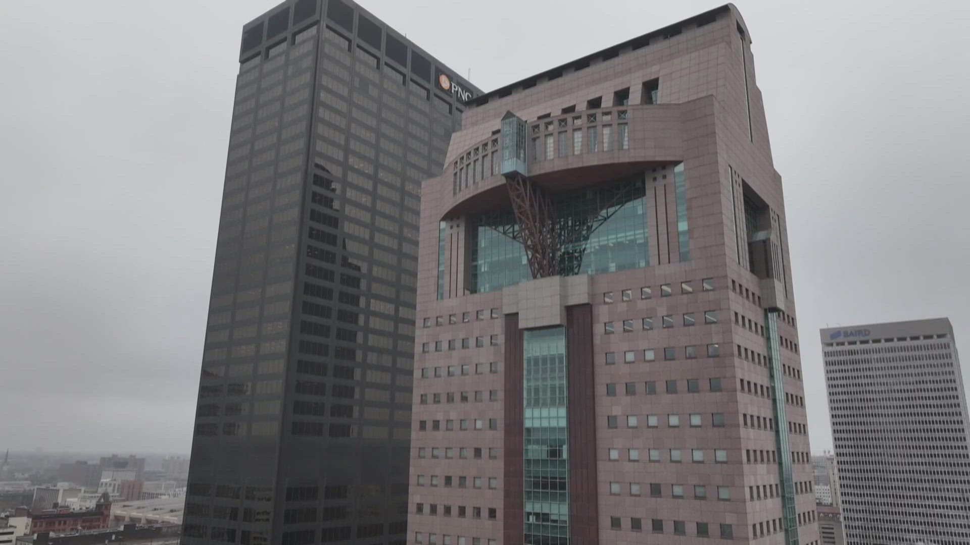 No. 12 Louisville uses hot hand from deep to wallop Ohio 106-81 ...