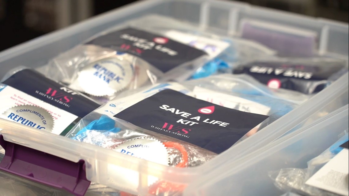 Jeffersontown High School gets 100 Save-a-Life kits | whas11.com