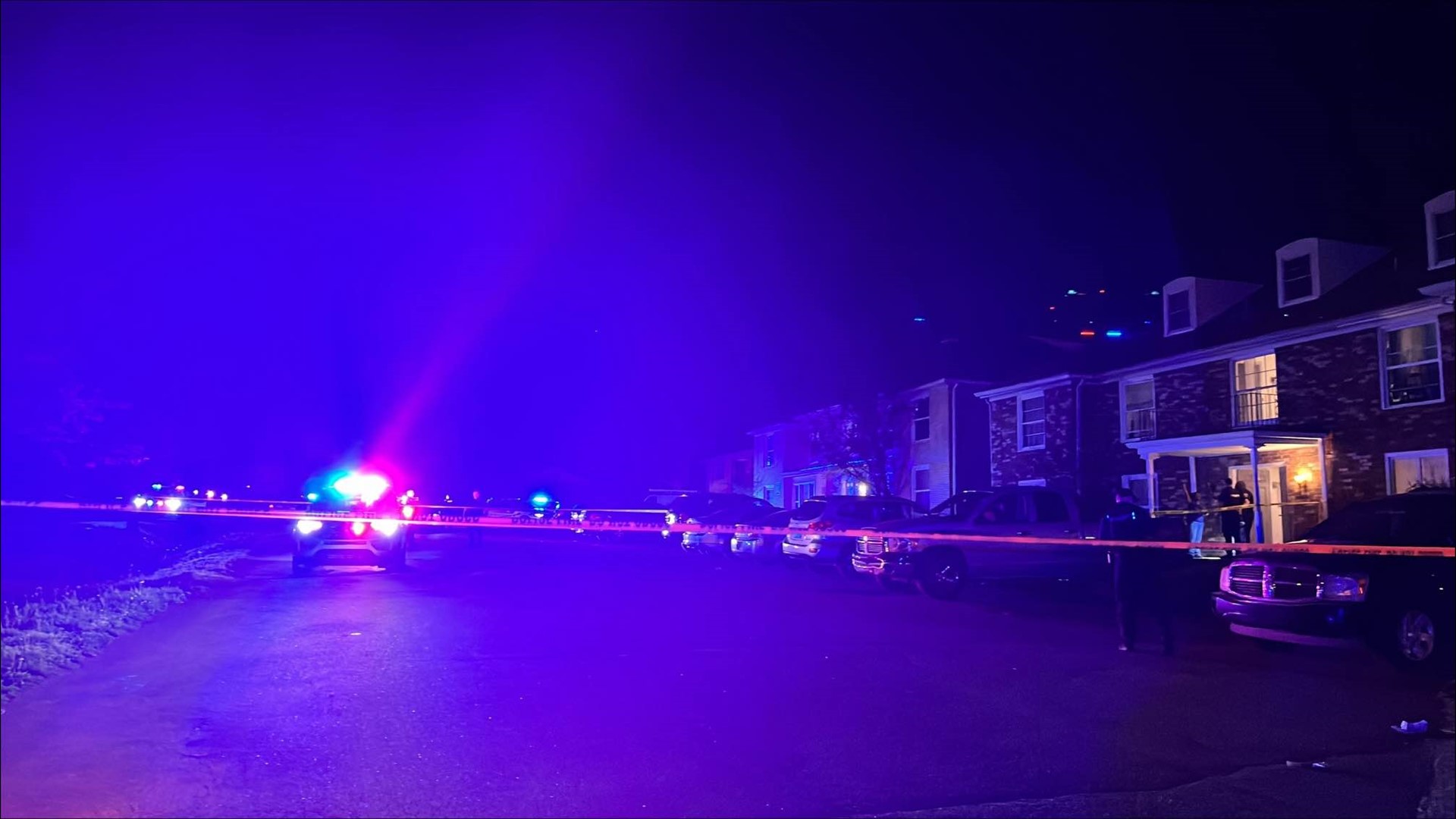 LMPD: Man shot at Louisville apartment complex | whas11.com