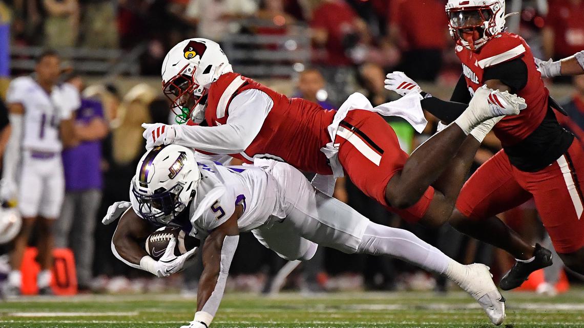 Ally Rednour demands school bus upgrades after dragged in 2015 | whas11.com