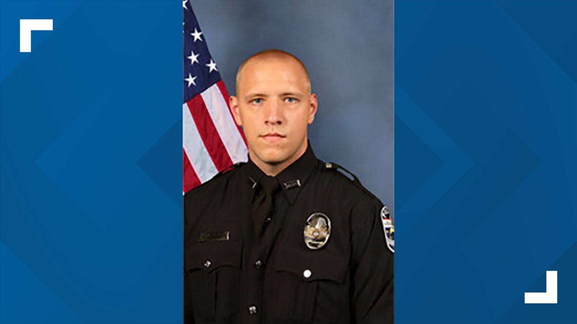 Louisville police's Cody Woolston nominated for national award | whas11.com