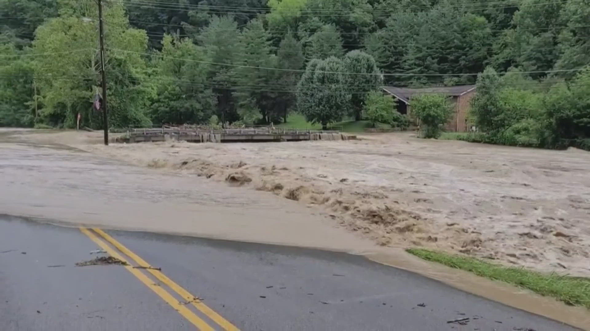 Indiana, Kentucky prepare for flash flooding risks | whas11.com
