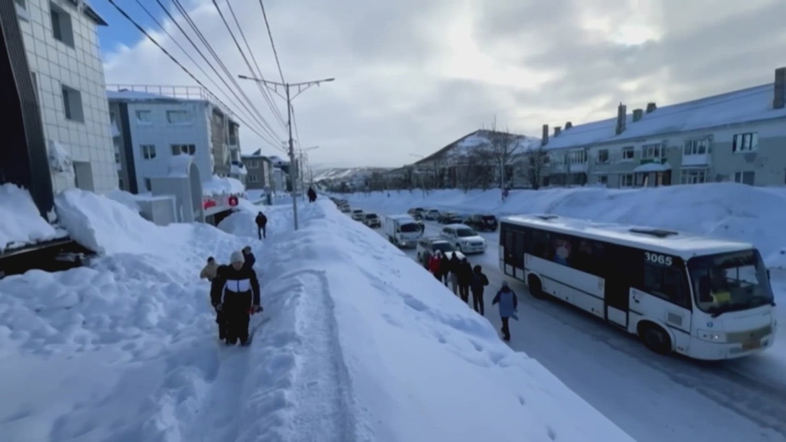 Eastern Russia hit with record snowfall | whas11.com