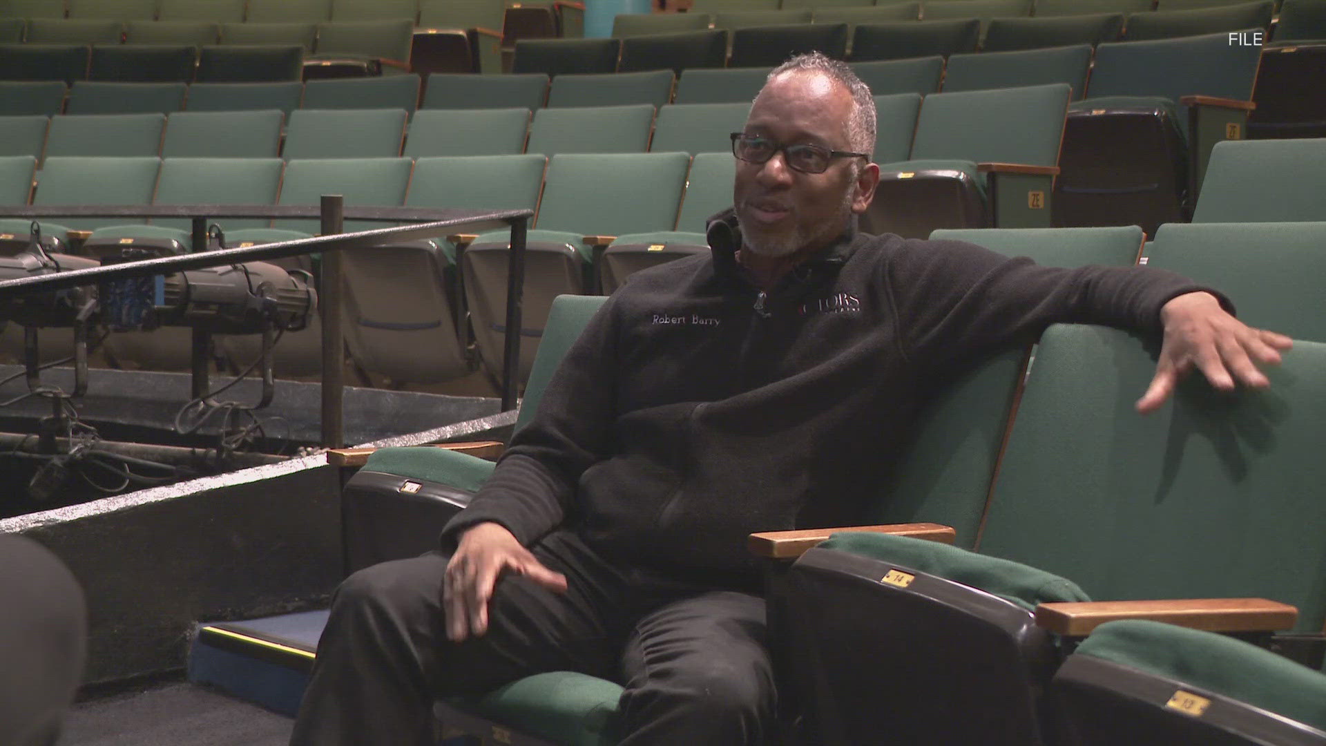 Actor's Theatre of Louisville says goodbye to artistic director ...