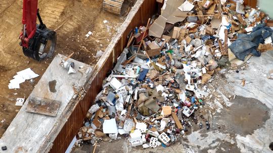 Louisville hoarder house filled with dangerous chemicals now safe ...