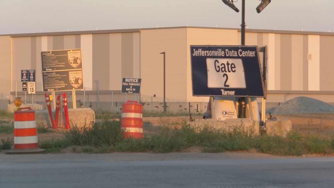Meta's data center divides Clark County residents | whas11.com