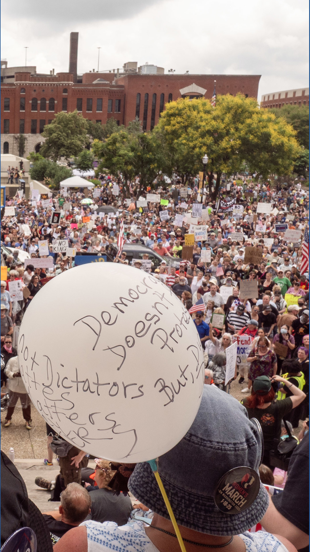 'No Kings' protests planned in Kentucky and Indiana: LIST | whas11.com