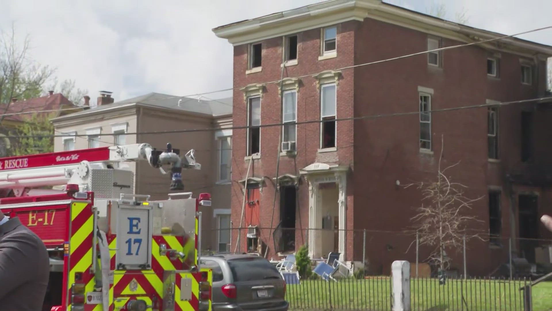 1 person rescued, 3 firefighters injured while battling apartment fire ...