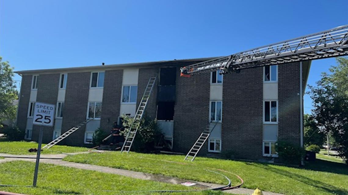 More than a dozen people displaced after fire at Jeffersontown ...
