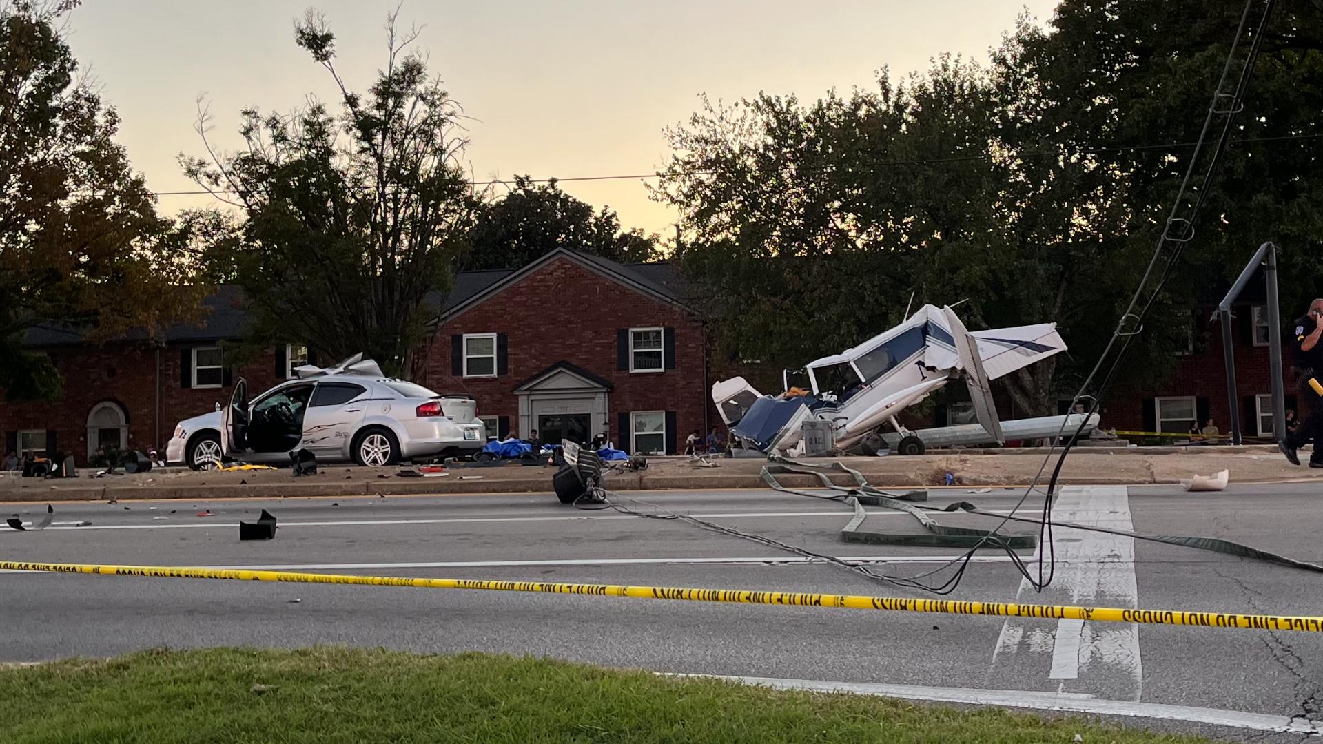 Temporary traffic signals placed at site of small plane crash | whas11.com