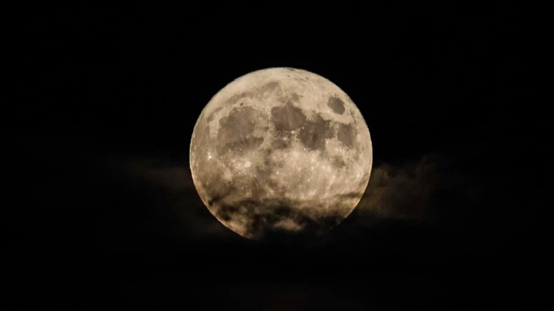 When to see August's Sturgeon Supermoon in Kentucky and Indiana ...