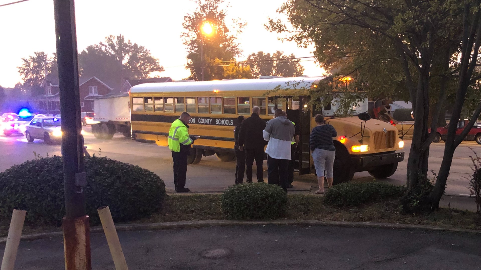 School bus hits pedestrian on Cane Run Road | whas11.com