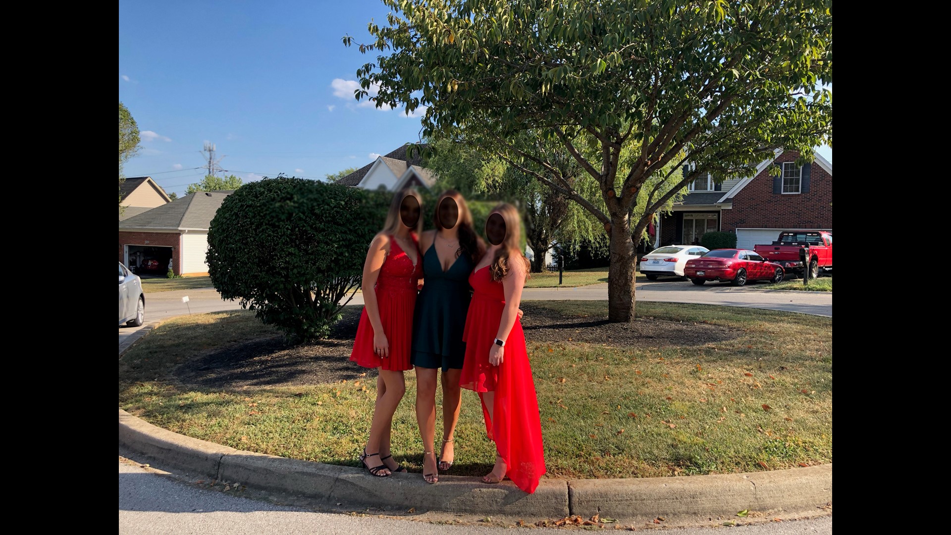 Students turned away from homecoming dance for 'too short' dresses ...