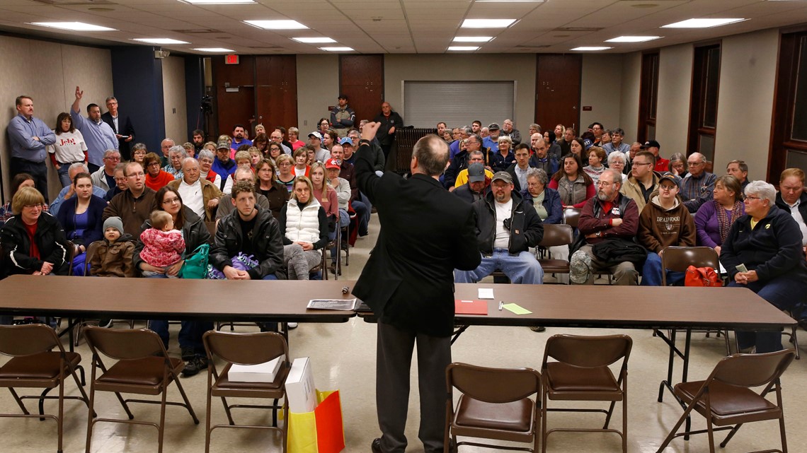 How does the Iowa Caucus work? | whas11.com