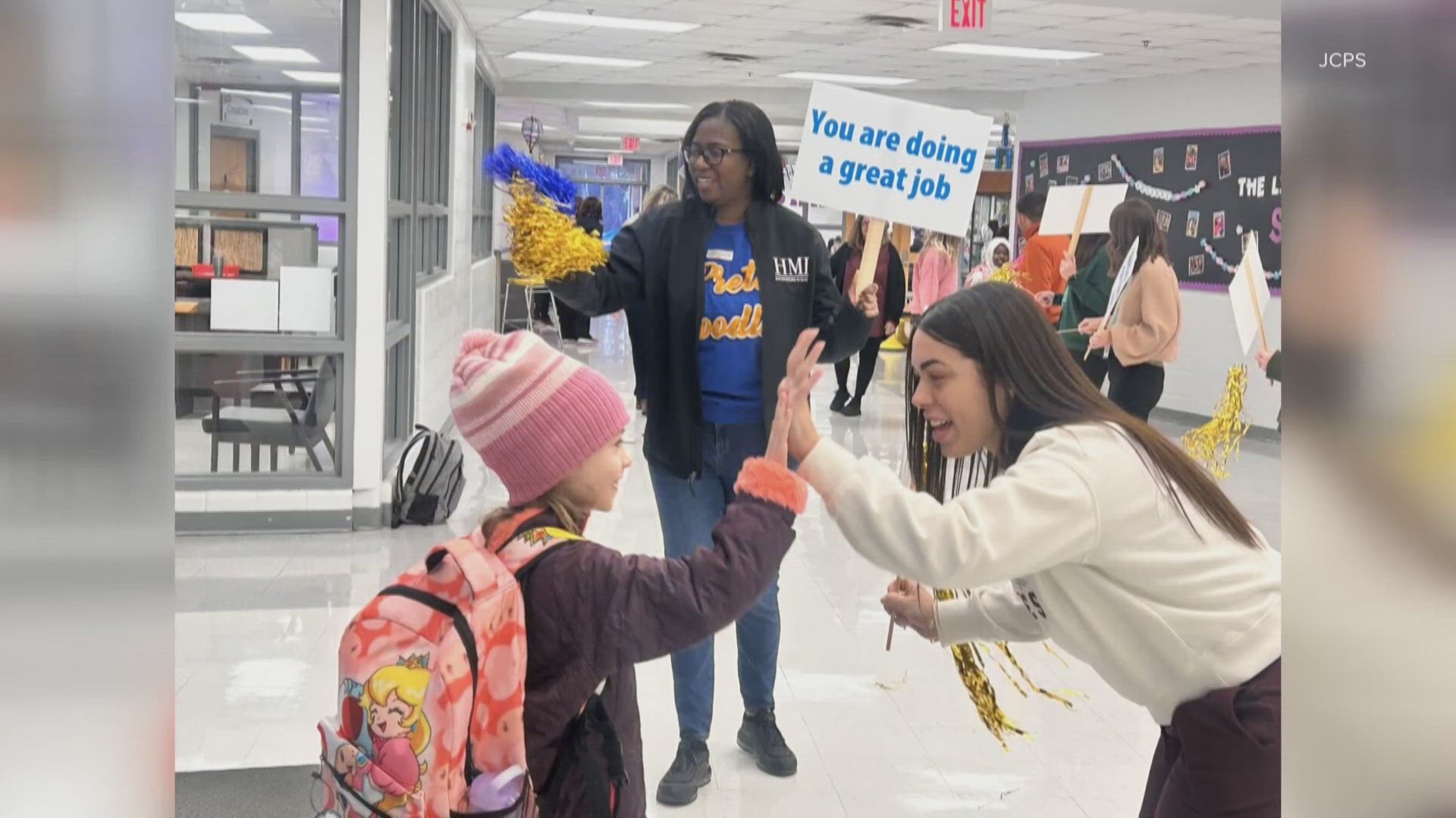 Southern Indiana fisherman catches record-setting longnose gar | whas11.com