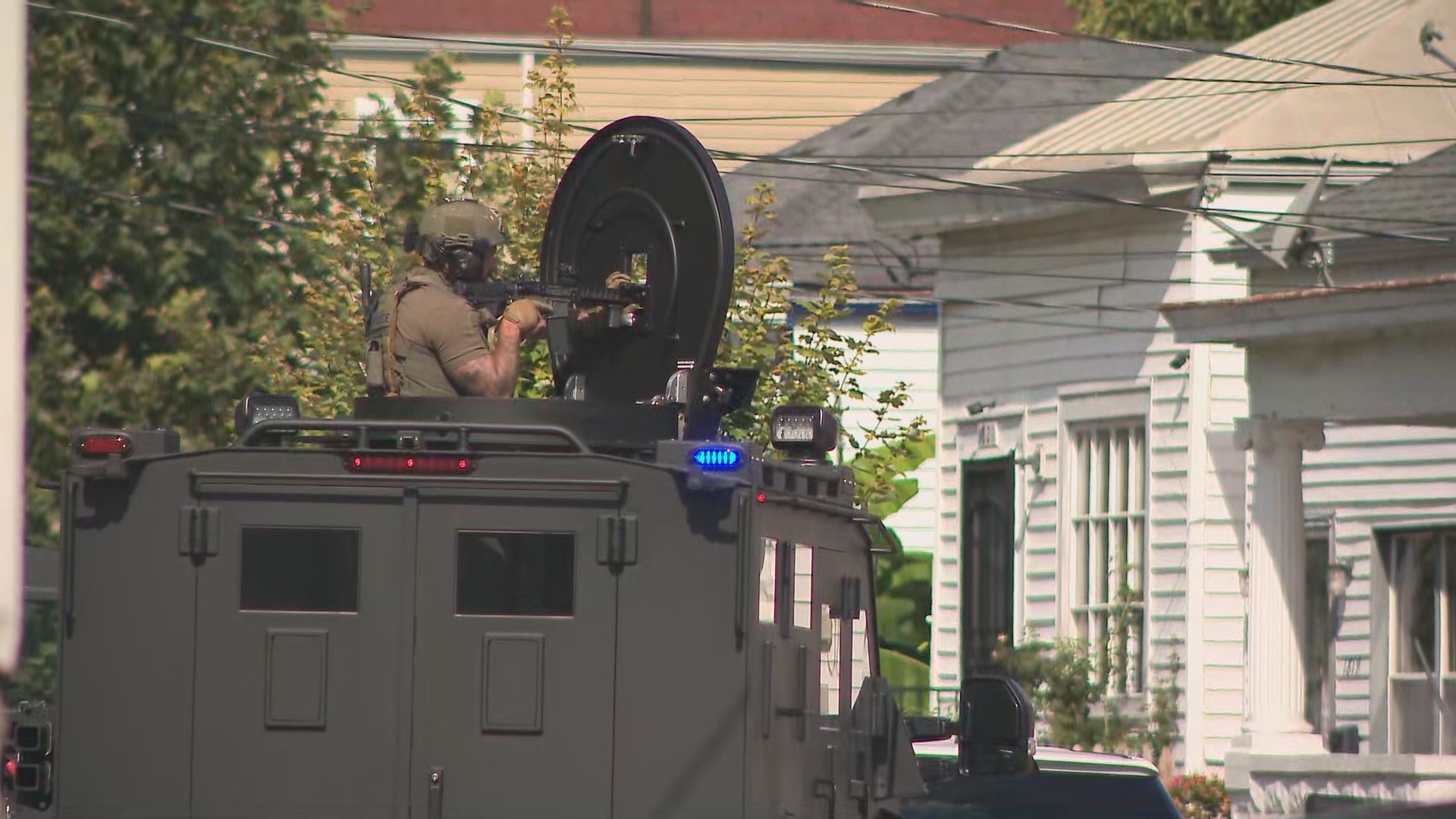 LMPD SWAT investigating in Portland neighborhood | whas11.com