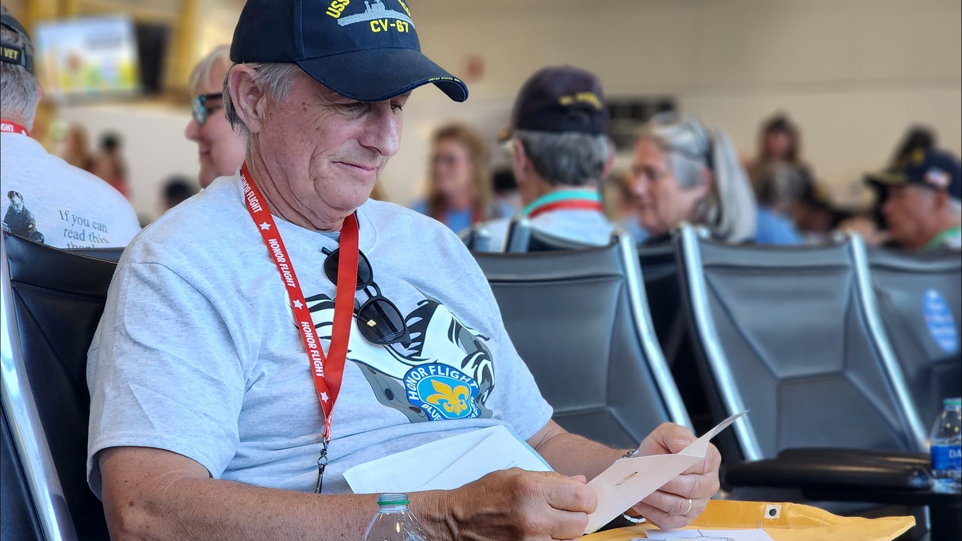 Honor Flight: Kentucky, Indiana veterans visit Washington D.C. | whas11.com