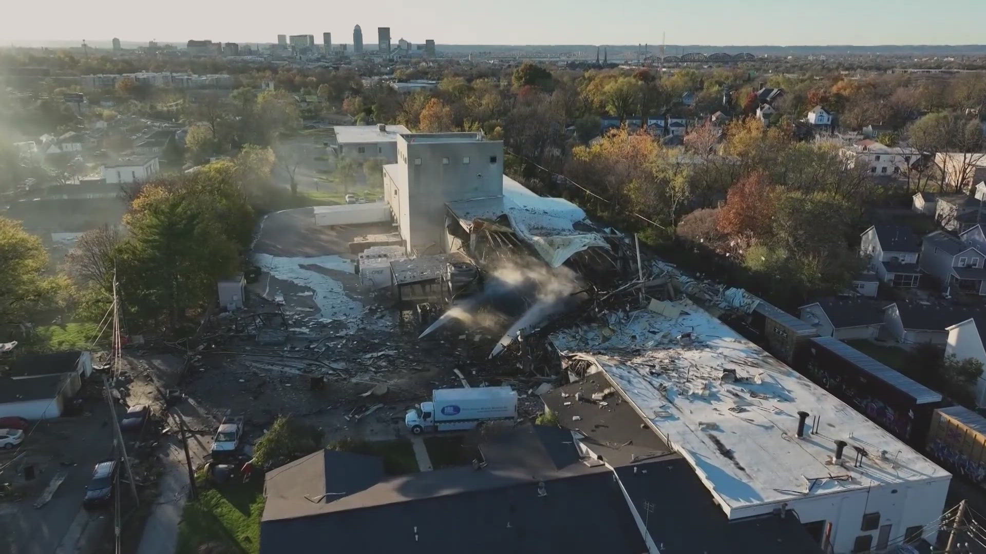 Got milk? Trump signs bill allowing schools to offer whole and 2% milk ...