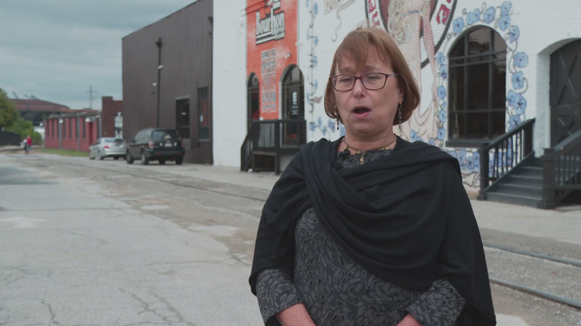 Louisville woman back in Kentucky after stranded in Israel | whas11.com