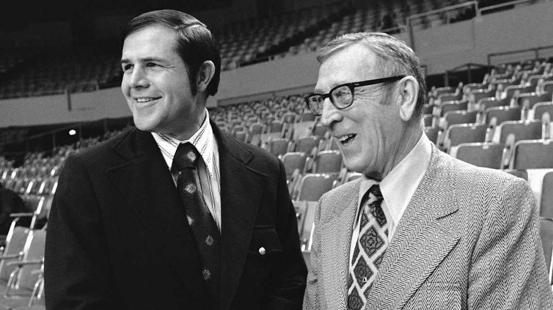 Susan Sweeney Crum reveals what fans meant to Denny Crum | whas11.com