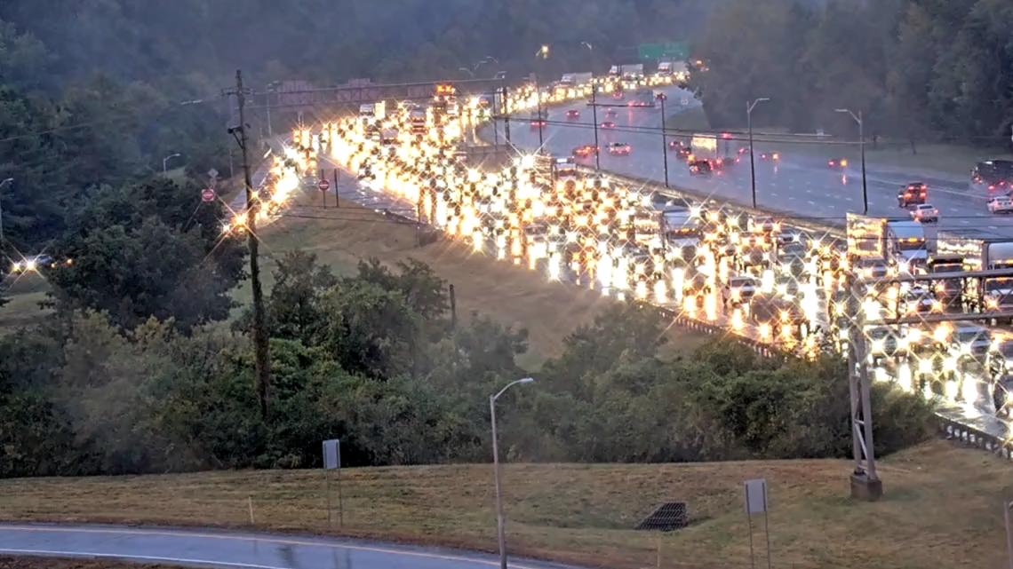 Multiple crashes causing delays in Louisville Friday morning | whas11.com