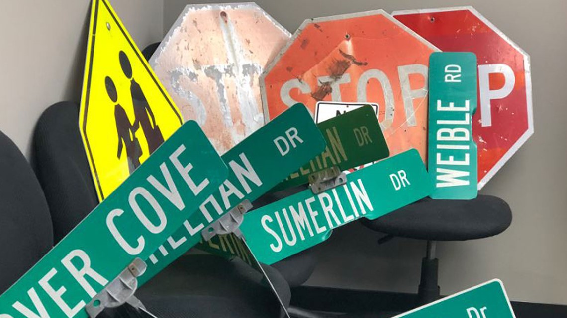 Snapchat 'challenge' of stealing street signs leads to 18 being charged ...