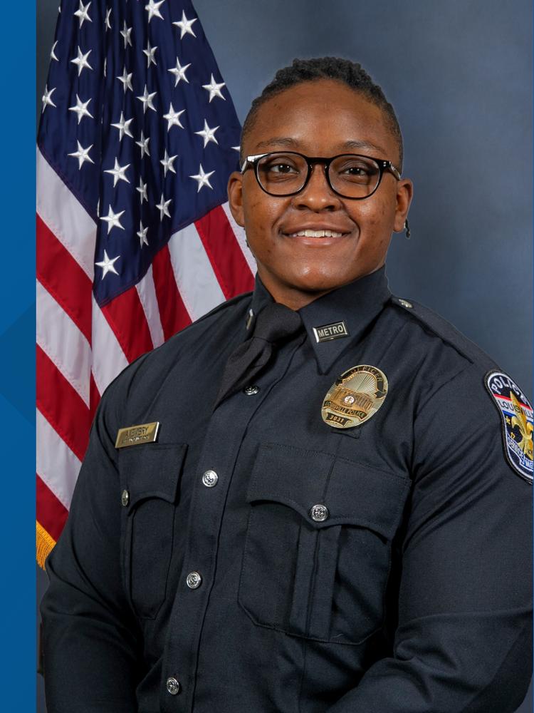 Louisville officer Angela Embry passes away | whas11.com