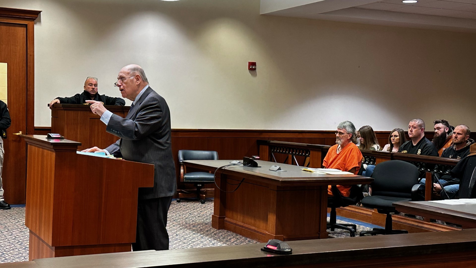 Steve Lawson's bond reduced to $250,0000 in Crystal Rogers' case ...