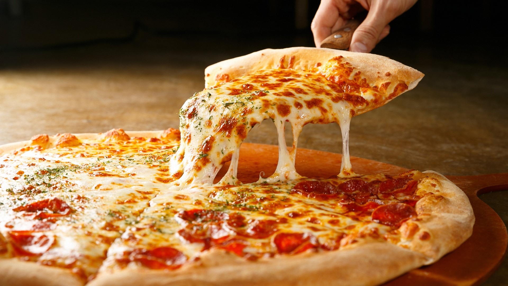 LaRosa's Pizzeria opening in Louisville | whas11.com