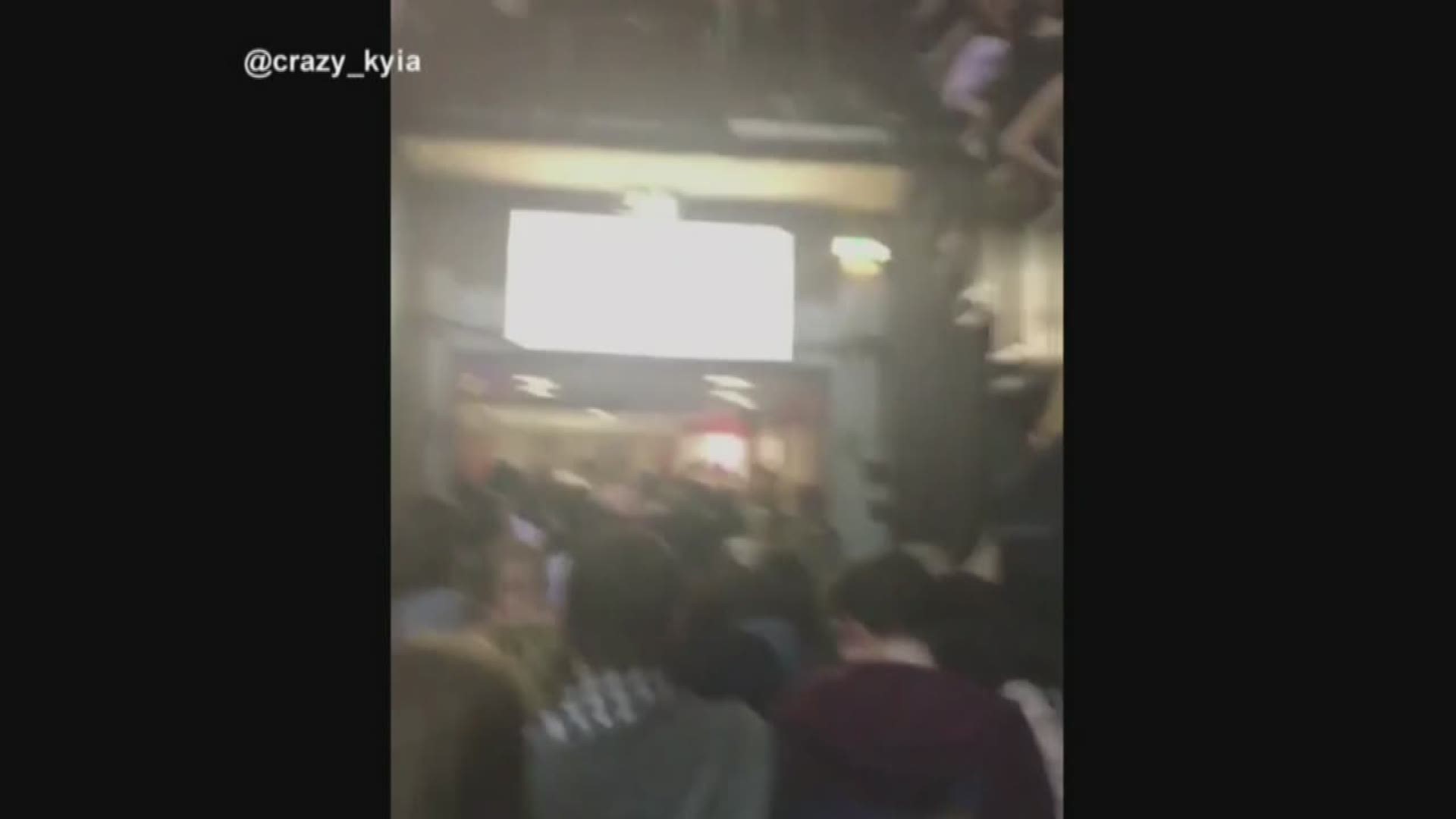 19 dead in explosion at Ariana Grande concert in U.K.; terror suspected | whas11.com