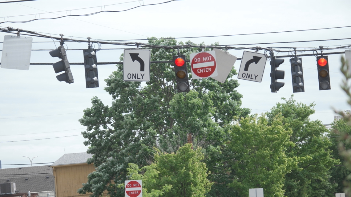 Louisville adjusts to new traffic patterns with two-way street ...