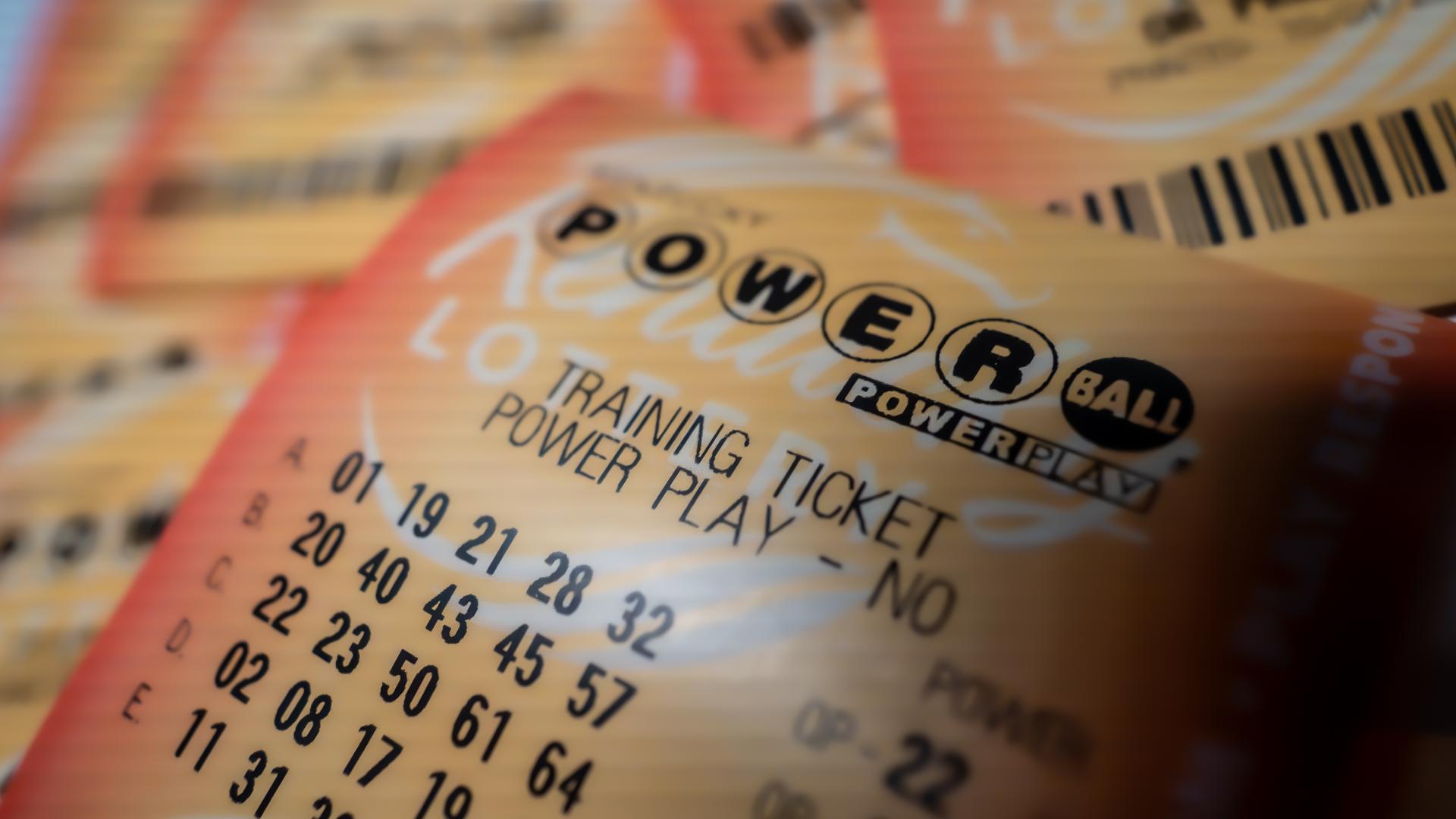 Kentucky stores sell winning Powerball tickets | whas11.com