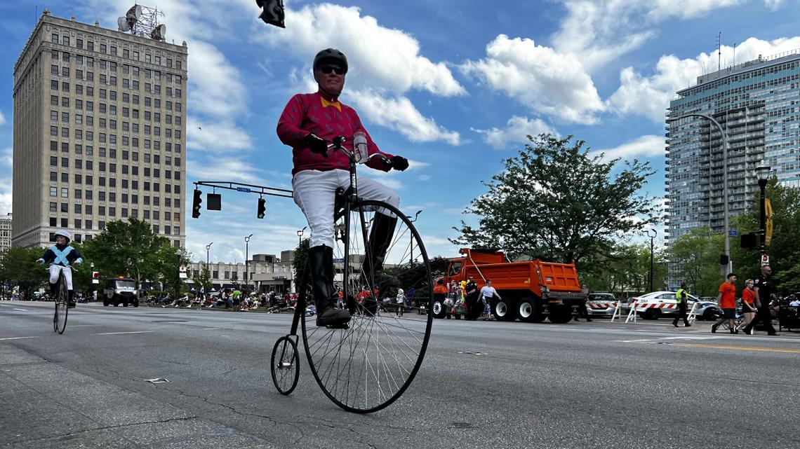 Louisville's Pegasus Parade schedule, floats and VIPs announced ...