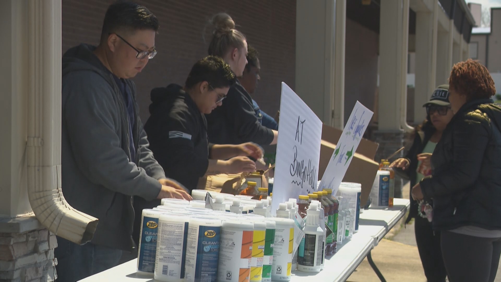 Community rallies around Colesburg after historic Kentucky flooding ...