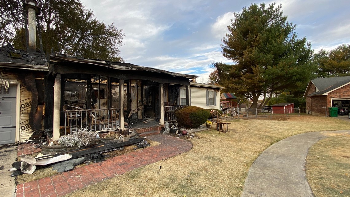 Kentucky couple salvages, cherishes belongings from house fire | whas11.com