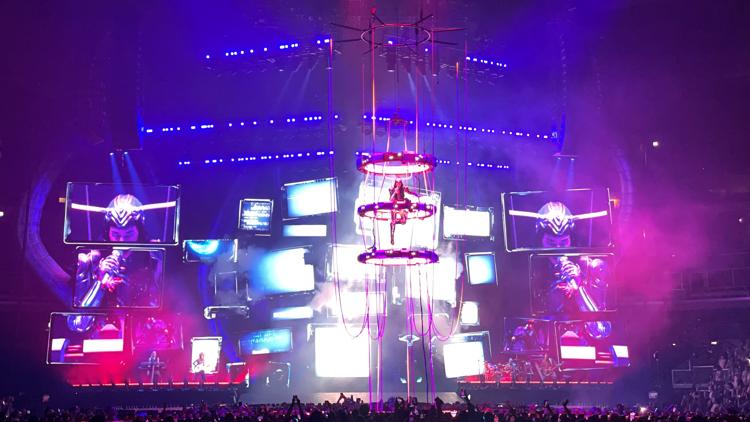 RECAP | Here's what happened during the Katy Perry concert in Chicago ...