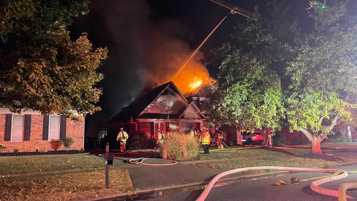 Firefighters battle early morning house fire near Anchorage | whas11.com