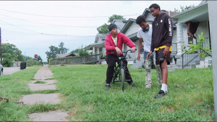 Youth mentors talk about solutions to violence in Louisville | whas11.com