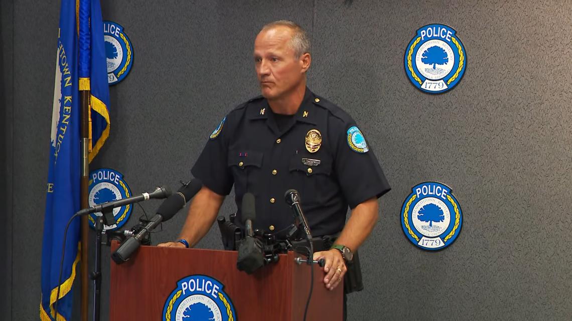 Elizabethtown courthouse shooting: 2 dead; Suspect shoots self | whas11.com