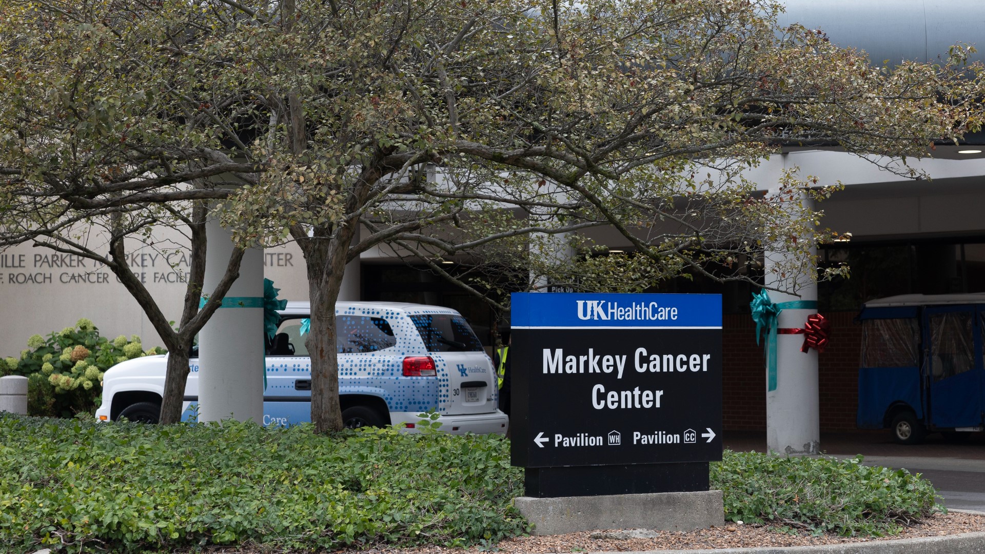 UK cancer center achieves highest designation from NCI | whas11.com