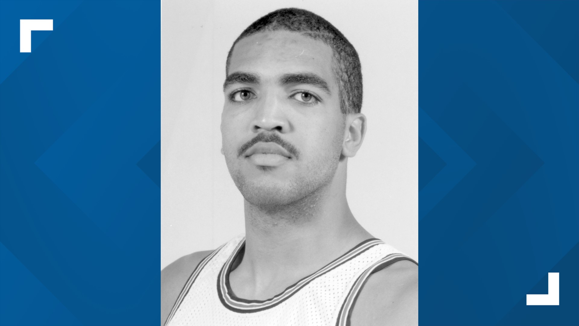 Former NBA player Felton Spencer remembered with memorial | whas11.com